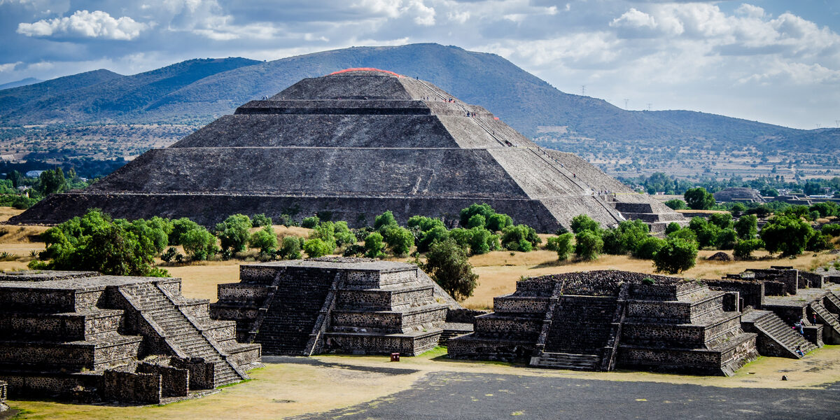 The Ultimate Guide for Visiting Teotihuacán - Mansion Mauresque